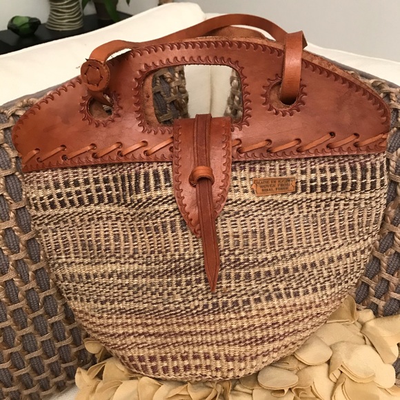 sisal | Bags | Vtg Kenya Weaving Sisal Bag Jute Straw Leather | Poshmark